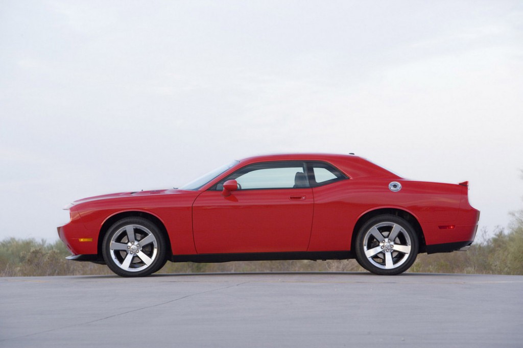 2011-Dodge-Challenger-red-Side-profile - The Supercars - Car Reviews ...