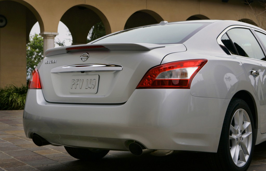 2011 Nissan Maxima Rear Profile - The Supercars - Car Reviews, Pictures ...