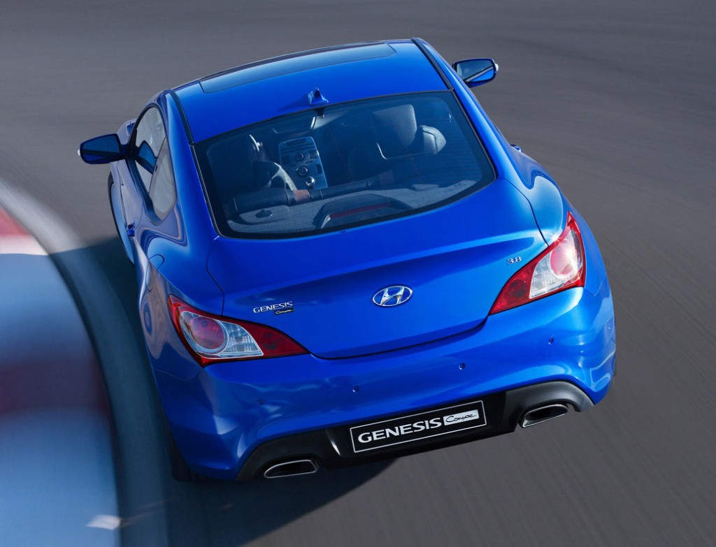 Hyundai-Genesis-Coupe-blu-Rear-Moving-Profile-edited - The Supercars ...